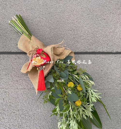 艾草挂端午，祈福祛邪（挂艾草的寓意与传统习俗）_花植网